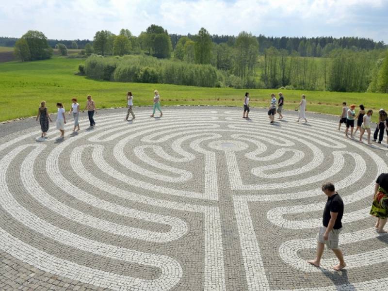 Meditācijas labirints - Dabas objekti - Ko skatīt? - Tukums